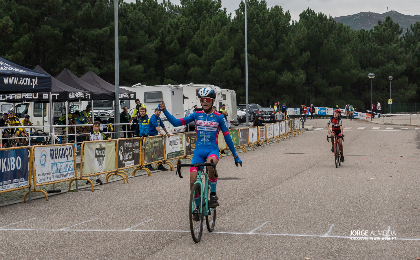 Tomás Carvalho: o Cadete que ‘brilha’ nas várias vertentes do ciclismo ...